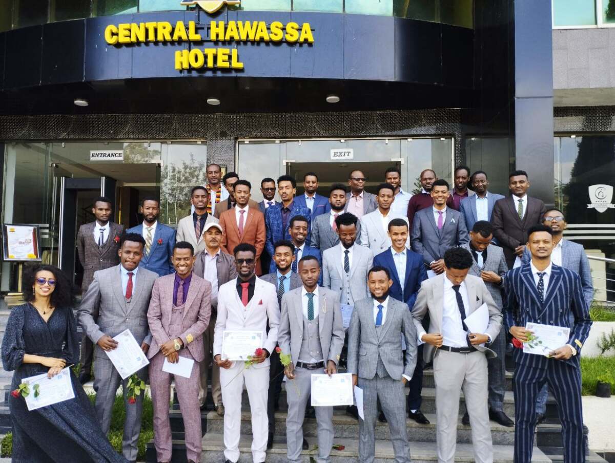 የወላይታ ሊቃ ተማሪ የነበሩ አርባ ሶስት ሐኪሞች መመረቃቸዉ ተገለጸ !! - Wolaitta Development ...